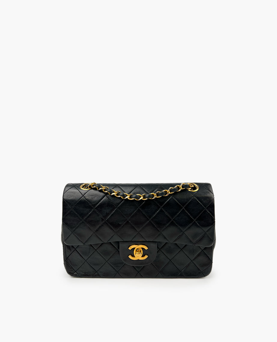 Chanel Timeless Small Vintage GHW Black Lambskin – Luxury Helsinki